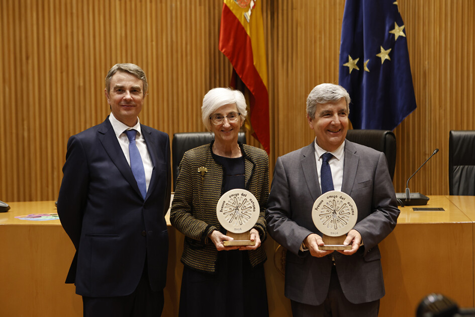CGPJ y FGE agradecen el premio "Amigo del autismo" - Autismo España